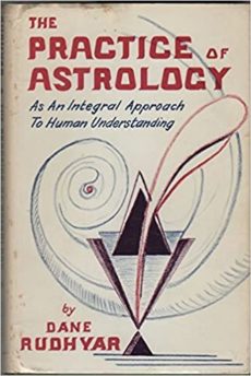 Four “must-read” Astrology books (and why you should do it)